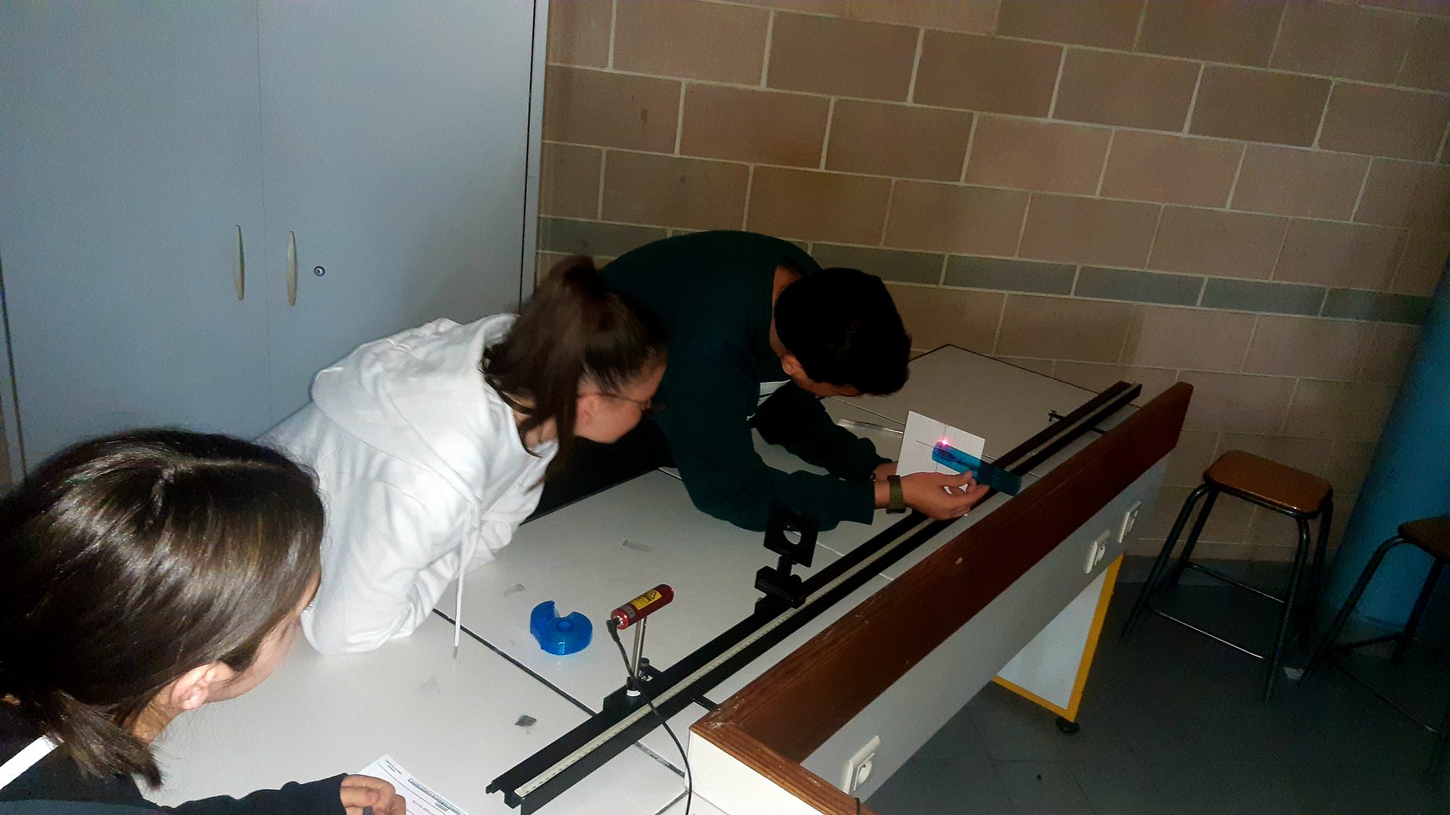 EXPERTS à l’École : les gendarmes de l’IRCGN rencontrent les élèves du ...