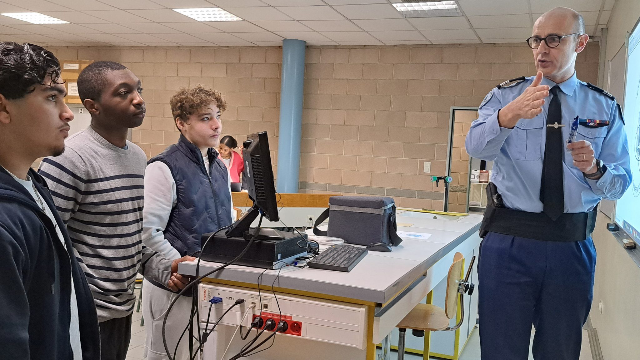 Criminalistique et réflexion sur l’orientation lors d’une rencontre ...